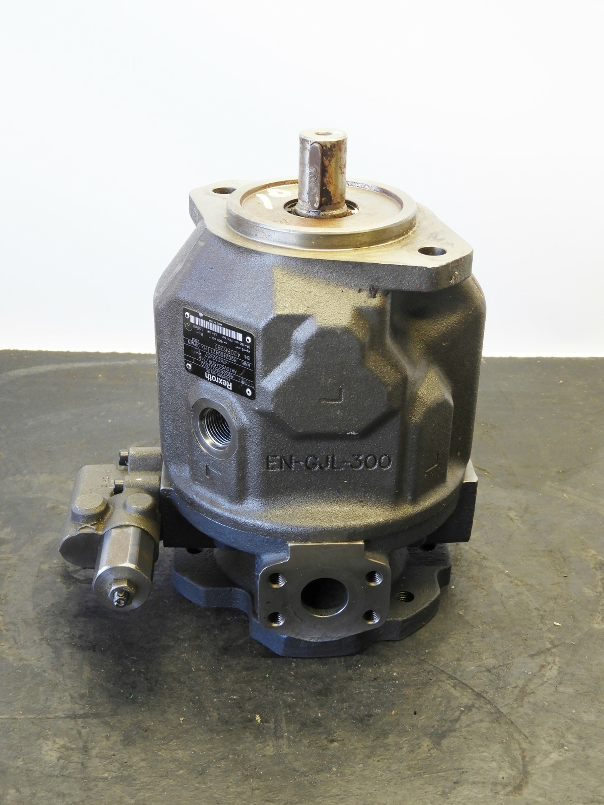 Rexroth R902400427 Variable Axial Piston Pump A A10VS0 45DR/31R ...