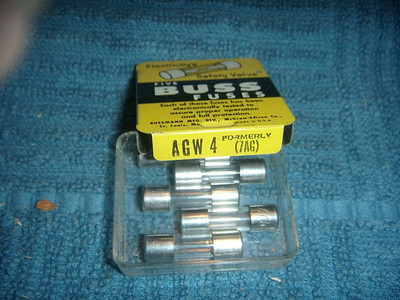 BUSS FUSES AGW 4 AMP FUSE Vintage OLD NEW STOCK GLASS IN ORG TIN BOX | eBay