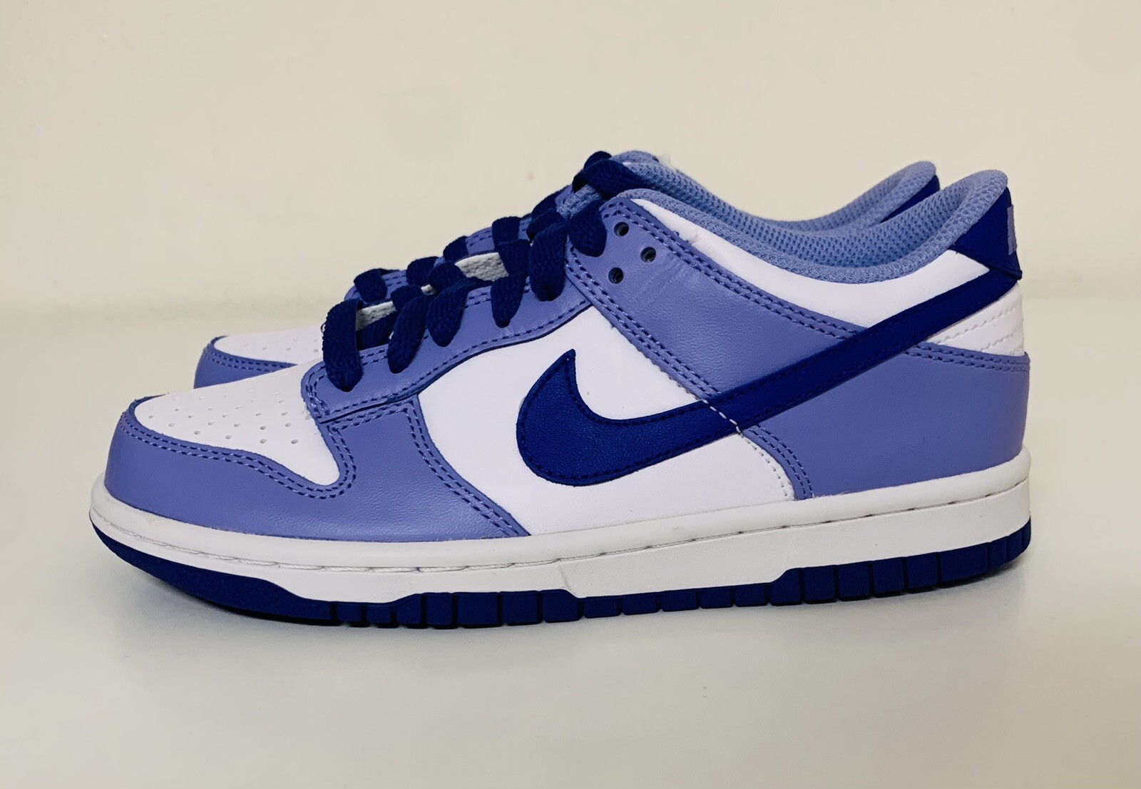 Nike Dunk Low GS Blueberry Youth Sz 4Y/ Womens 5.5 White Lapis Purple ...