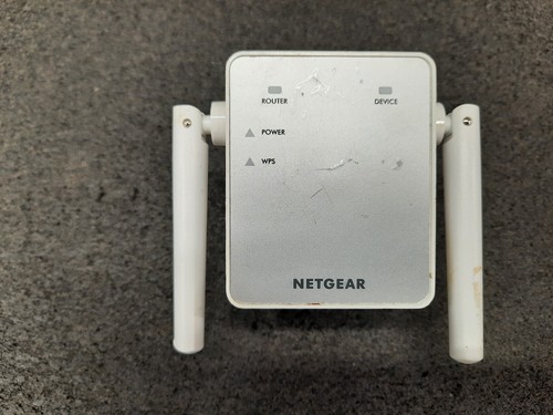 NETGEAR AC750 WiFi Range Extender & Signal Booster, Wall-Plug, 750Mbps ...