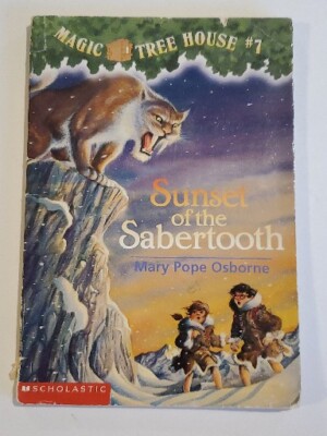 Sunset of the Sabertooth - Osborne, Pope Mary - Acceptable ...
