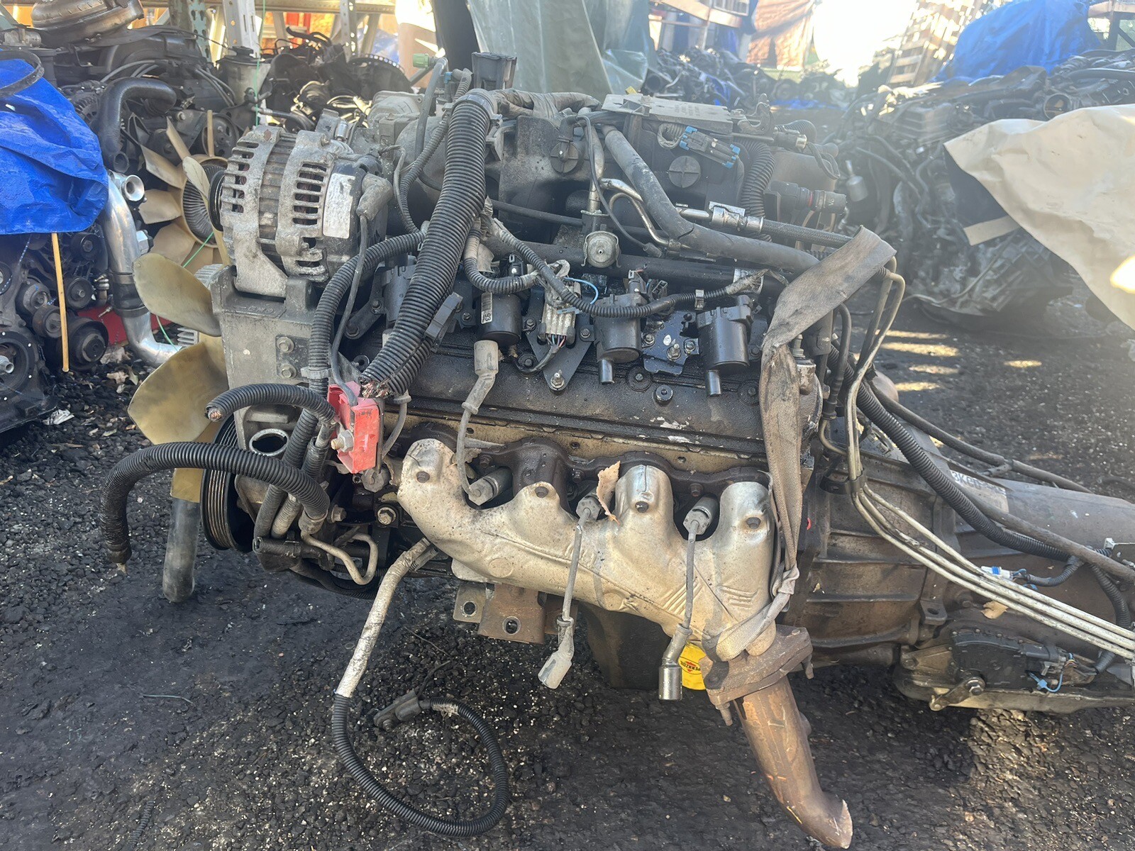 2003-2004 SIERRA SILVERADO 1500 PICKUP Engine 5.3L, VIN T (8th digit ...