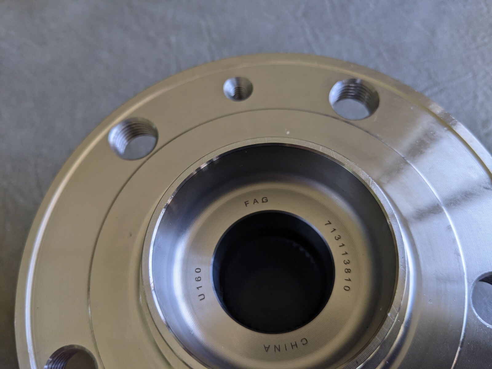 5k0498621 FAG Fr. Wheel Hub Assembly Kit VW Jetta Golf Tiguan PASSAT ...