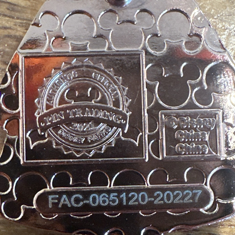 Disney Parks Rose Gold Bride Minnie Mouse bride squad icon Disney pin ...