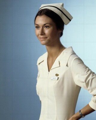 KATE JACKSON - 10" x 8" Photograph THE ROOKIES as 'Nurse Jill Danko ...