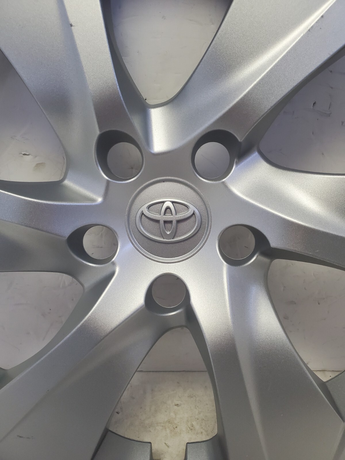 2019-2022 Toyota RAV4 Wheel Hub Cap Cover OEM 42602-0R040 | eBay