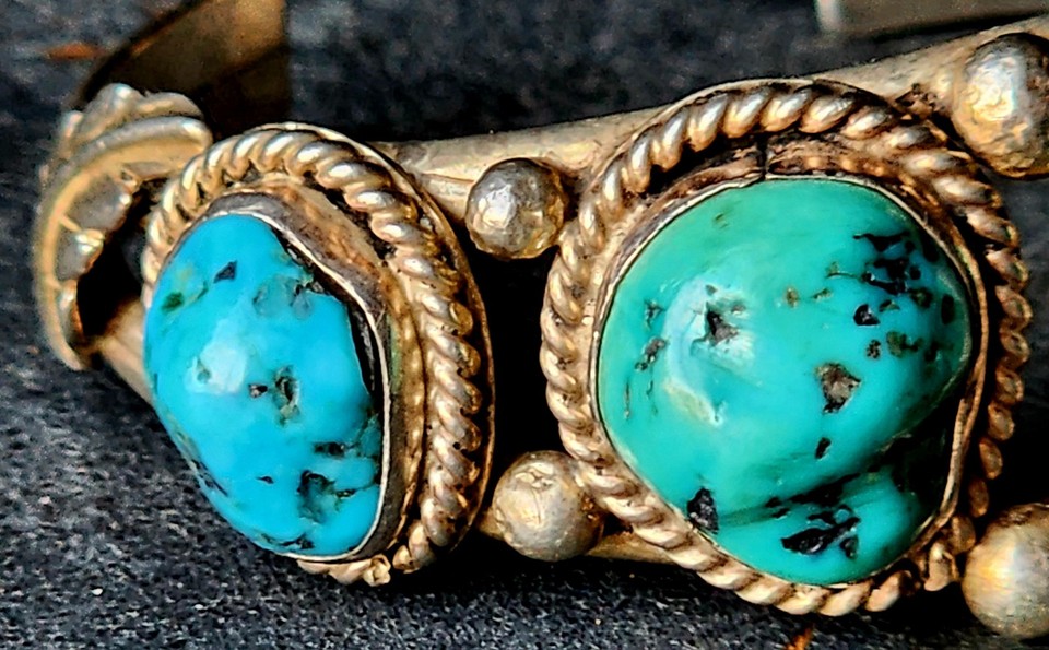 Vintage Signed Minnie Thomas Fine Native Turquoise and Sterling Cuff ...