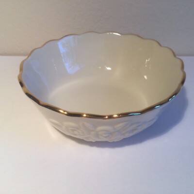 LENOX Candy Trinket Dish Bowl Ivory w/Fluted 24 K Gold Trim Edge Small ...