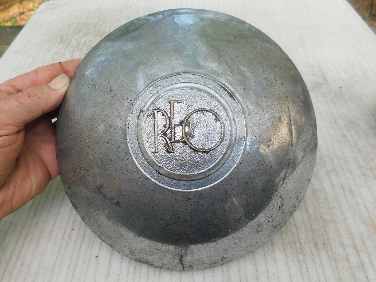 Antique REO Hub Cap 8.5" | 7" Inner Mount | 1920's 1930's | Genuine OEM