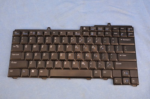 Dell 0NC929 Keyboard E1405 E1505 E1705 630M 640M 131L Vostro 1000 ...