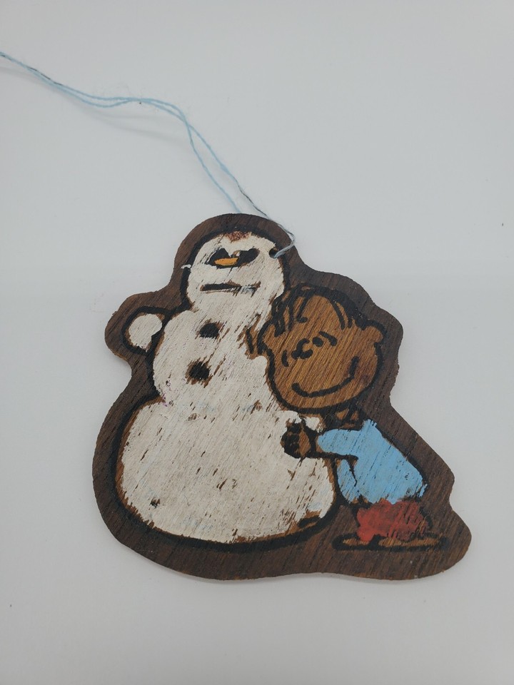 Vintage 1952 Linus with Snowman Wooden Ornament Peanuts Charlie Brown ...
