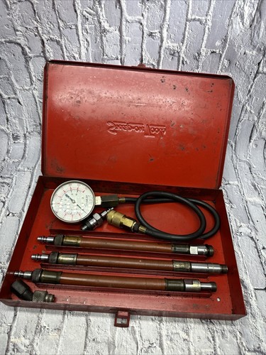 Vintage Snap-On Tools Compression Gauge 31918-1 w/3 MT Series Adapters ...