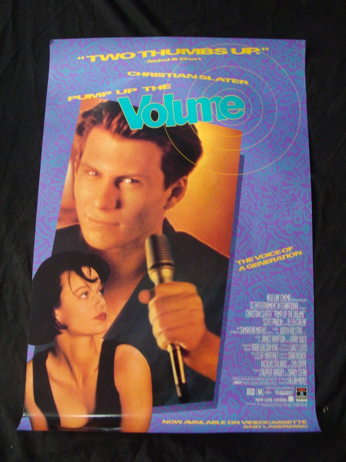 PUMP UP THE VOLUME movie poster CHRISTIAN SLATER SAMANTHA MATHIS ...