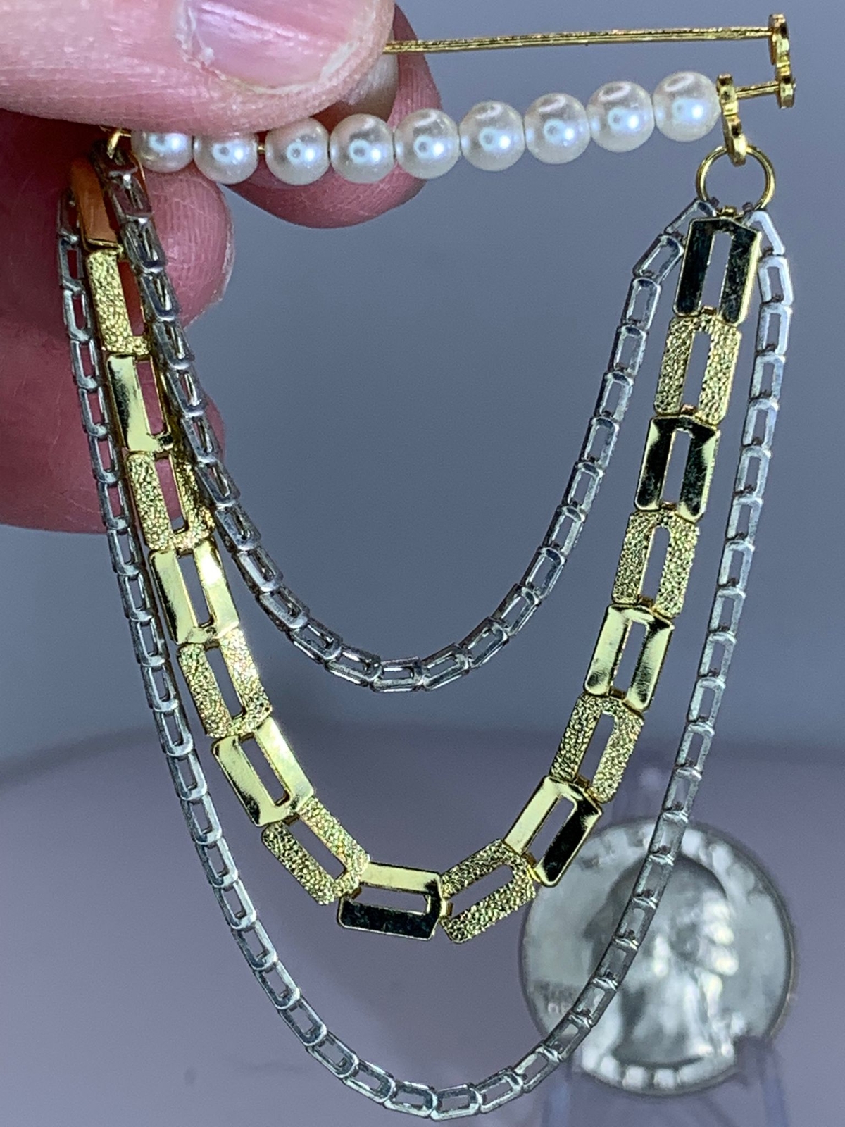 Lot of 2 Safety Pins Pearls Chains Hanging Down Vintage Gold Brooch Pin ...