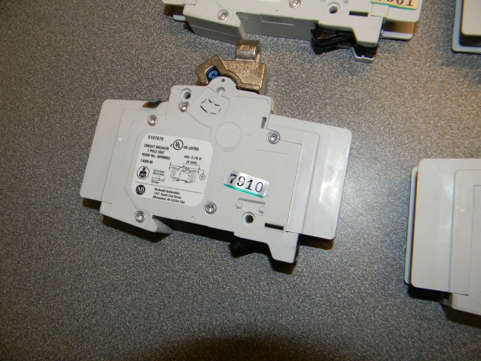 Allen-Bradley 1489-M E197878 Single Pole Circuit Breaker 4A | eBay