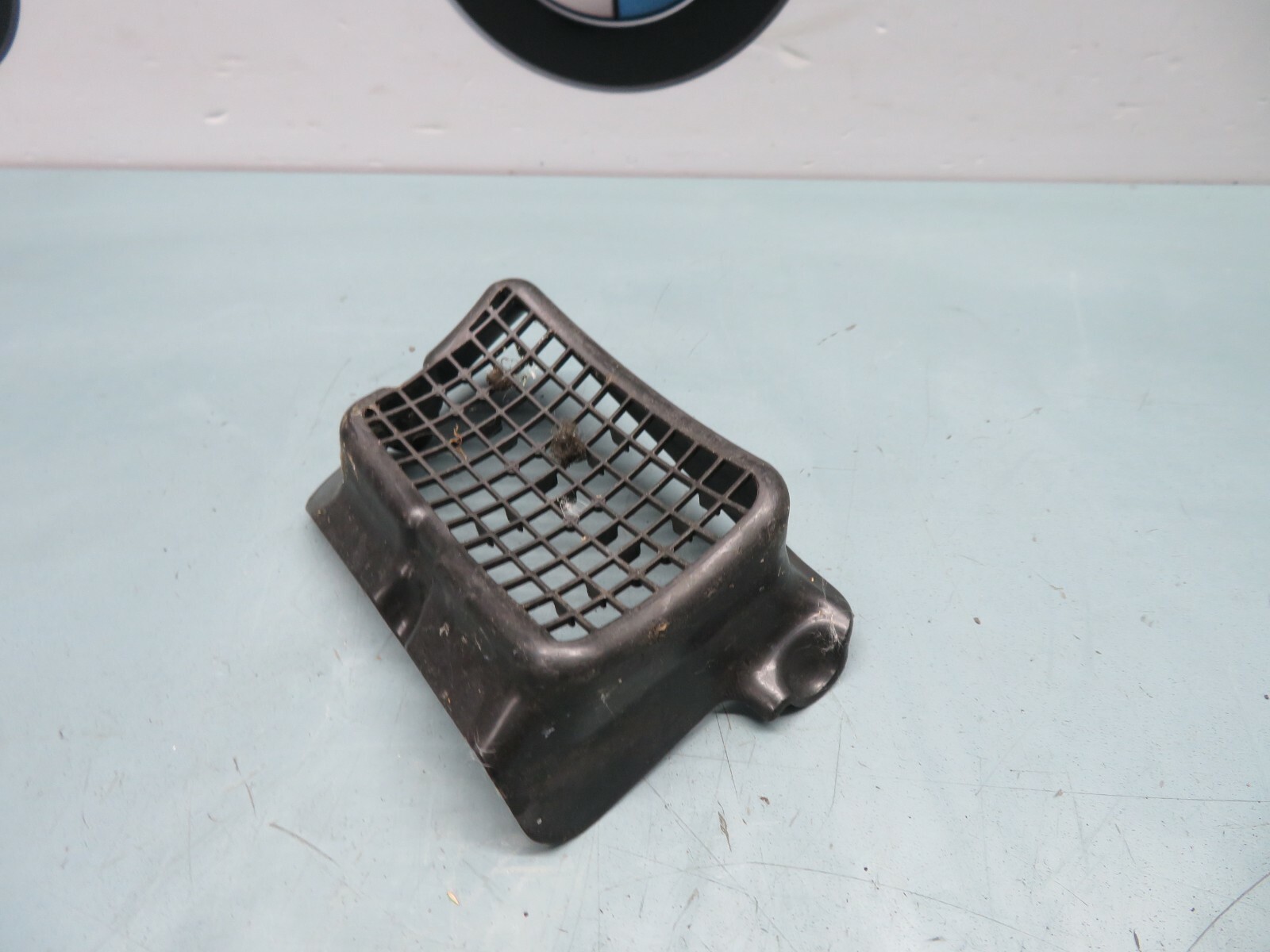 BMW E90 E91 E92 Scuttle Water Drain Tube Leaf Grill RH Driver 2005-10 ...