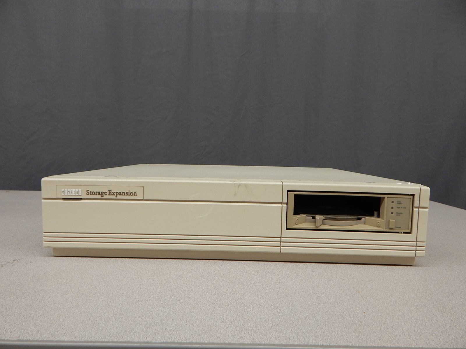 Lot of 2 TSQ 700 DECstation Digital Storage Expansion | eBay