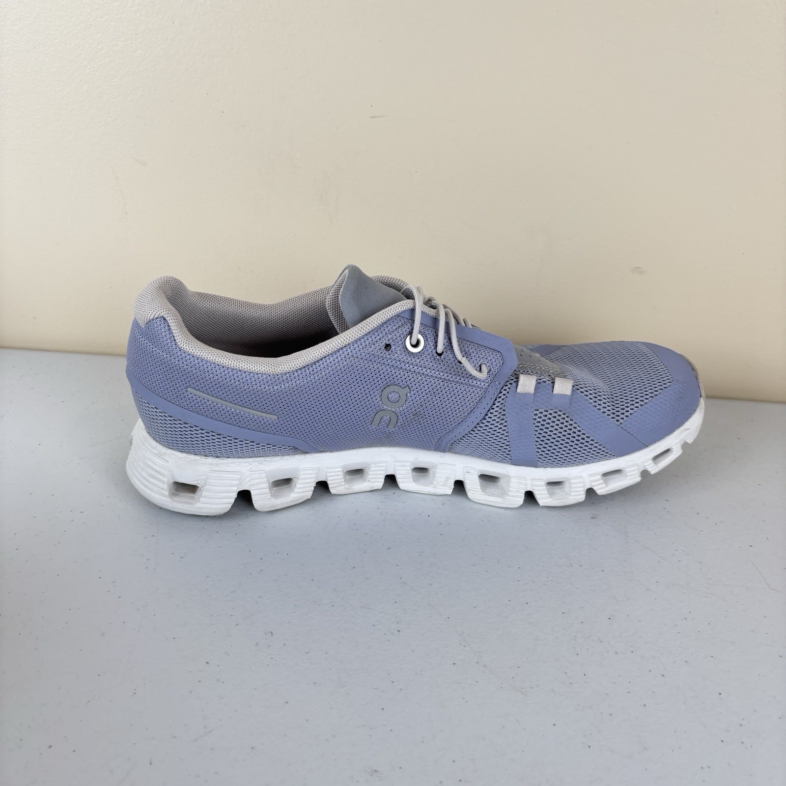 On Cloud 5 Sneaker Damen 9,5 59.98371 lila Nimbus sportlich Laufen ...