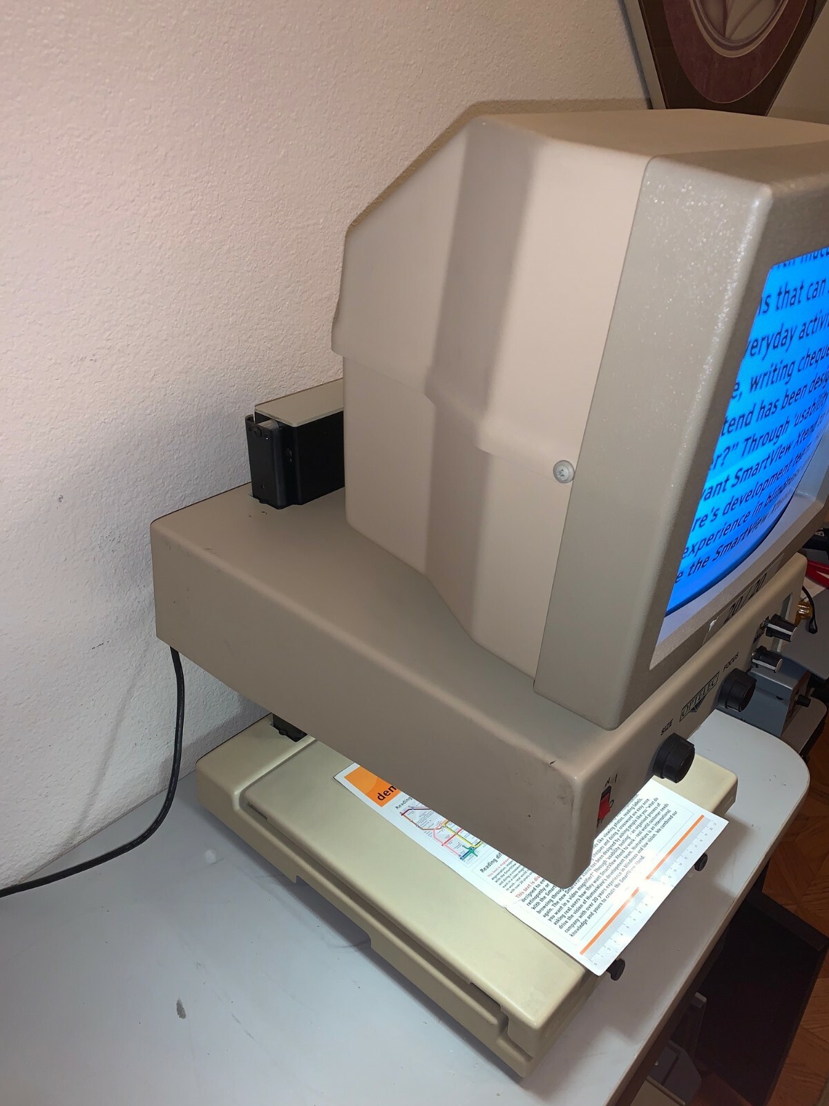 Optelec 18" CRT 20/20 Spectrum Low Vision Video Magnifier for sale ...