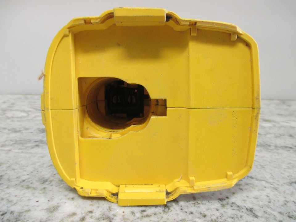 DeWALT 18V Volt DC820 (DC822) 1/2" Cordless IMPACT WRENCH *** Tested ...