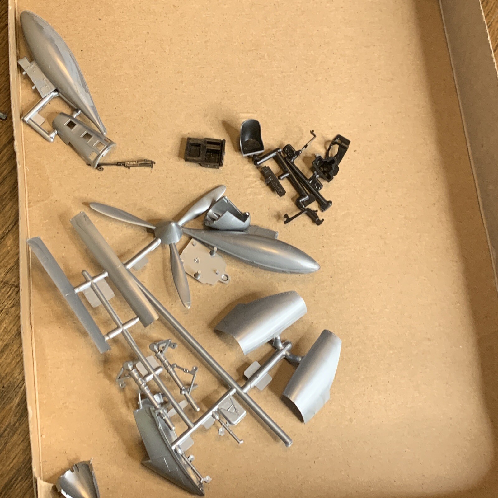 Monogram 1:48 P-38 Lockheed Lightning Model Airplane Multi Partially ...