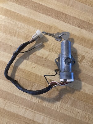 Used Ignition Steering Lock Assembly With Keys And Wiring Triumph TR7 ...