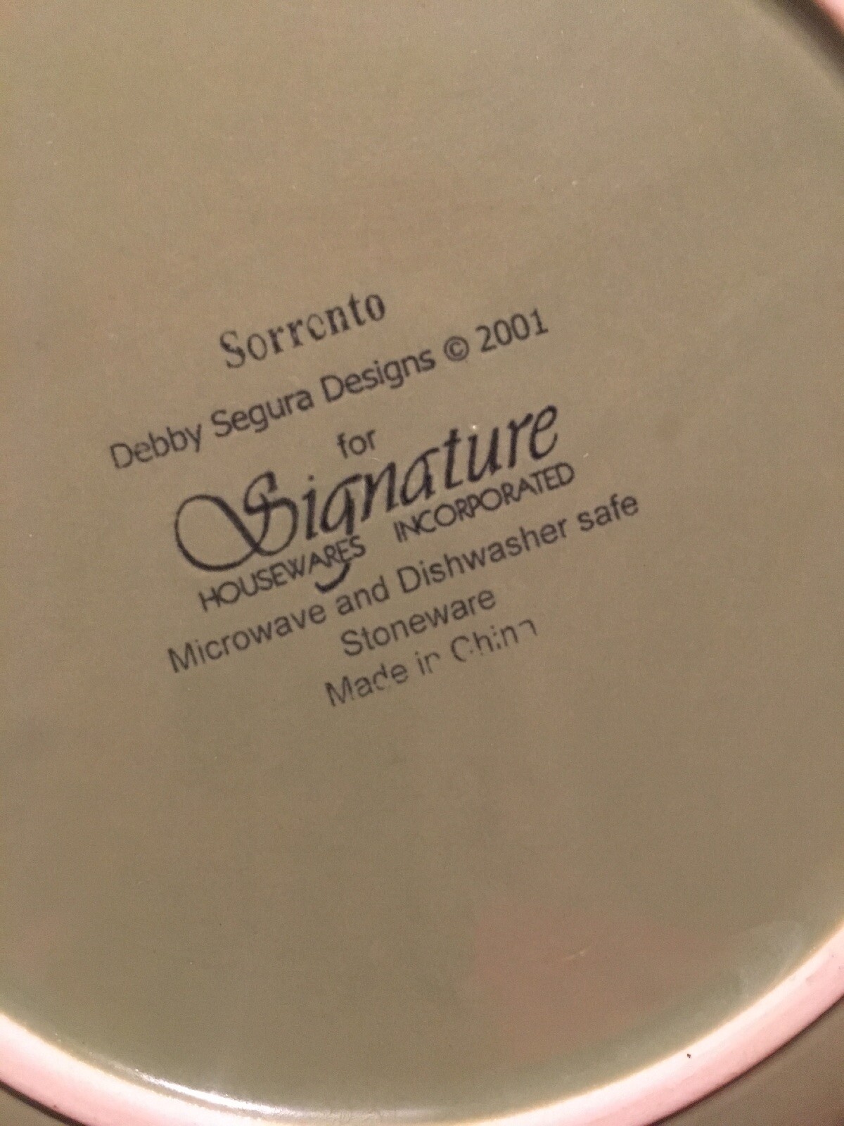 Set Of 2 Signature Sorrento Debby Segura Green Dinner Plates VGC | eBay