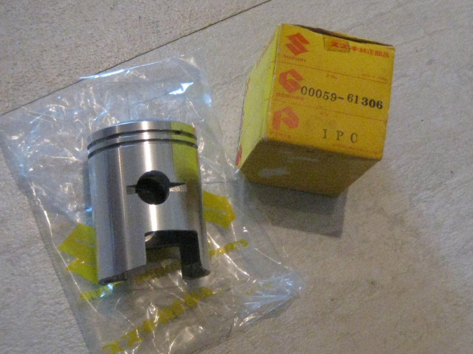 SUZUKI T10 ENGINE PISTON 1.5 OVER NOS! | eBay
