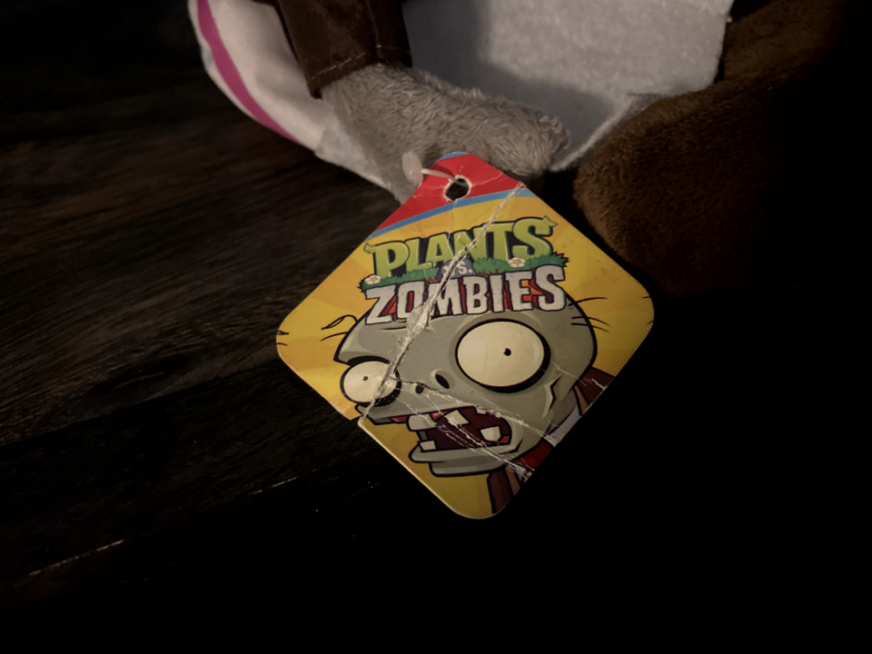 Plants Vs Zombies Plush LINXIN Newspaper Zombie Plush 2011 LINXIN TUSH ...