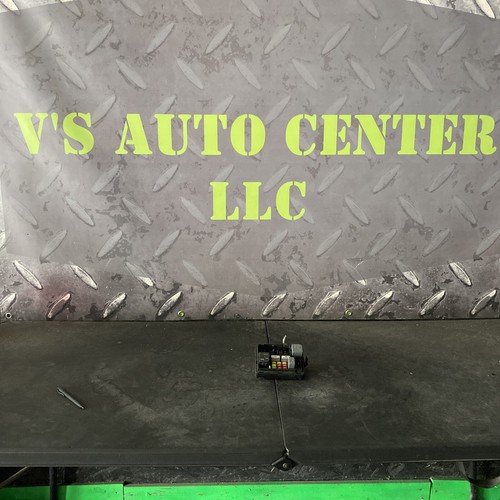 OEM 07 Chevrolet Impala Cabin Interior Under Dash Fuse Relay Junction ...