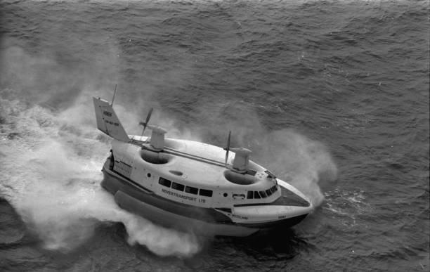 Saunders Roe Westland Saunders Roe Srn2 Hovercraft On The Solent Old ...