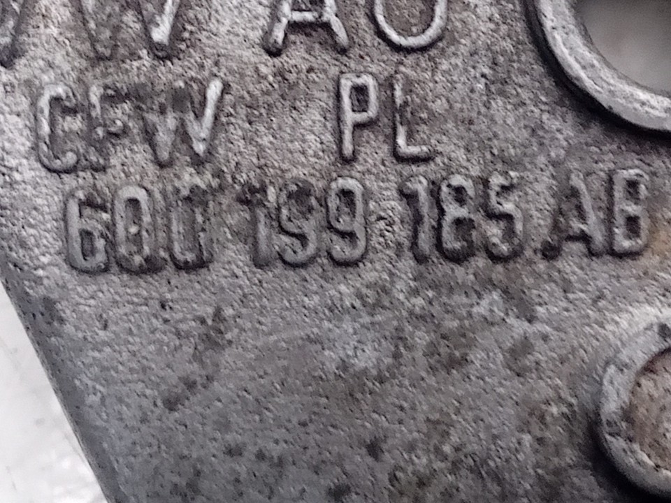 2010 SEAT IBIZA 6J 1.2TDI CFW 6Q0199185AB RIGHT ENGINE MOUNT BRACKET ...