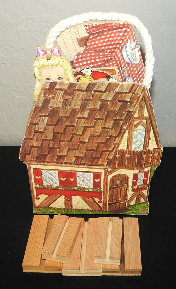 RARE Vintage Goldilocks Wooden Playset 20 pcs Clothes House Storage Box ...