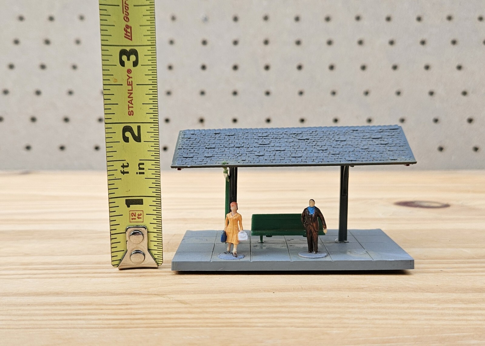 Vintage HO Scale Platform Station Hillside Railroad Layout Structure ...