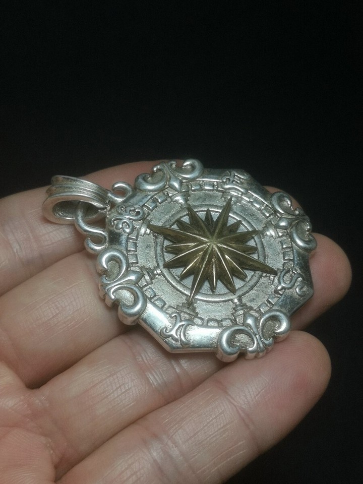 Chinese Tibet Silver Carving Souvenir Statue Necklace Pendant Gift ...