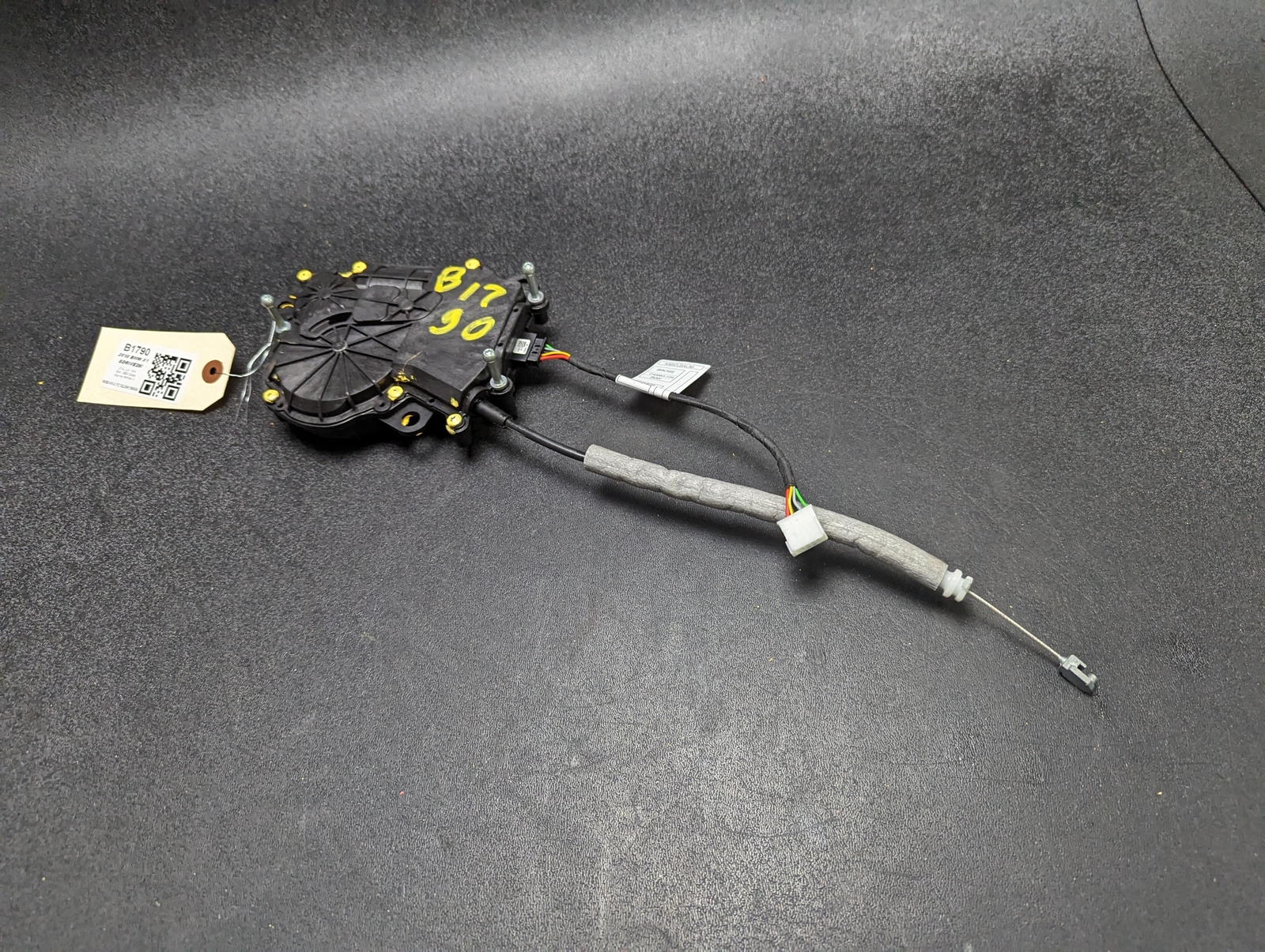 Rear Tailgate Lock Actuator 2018 BMW X1 51247374006 2016 2017 2020 2021 ...