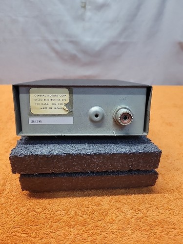 E•11 Vintage 77 General Motors Delco CB Radio Transmitter Body Serv Ref ...