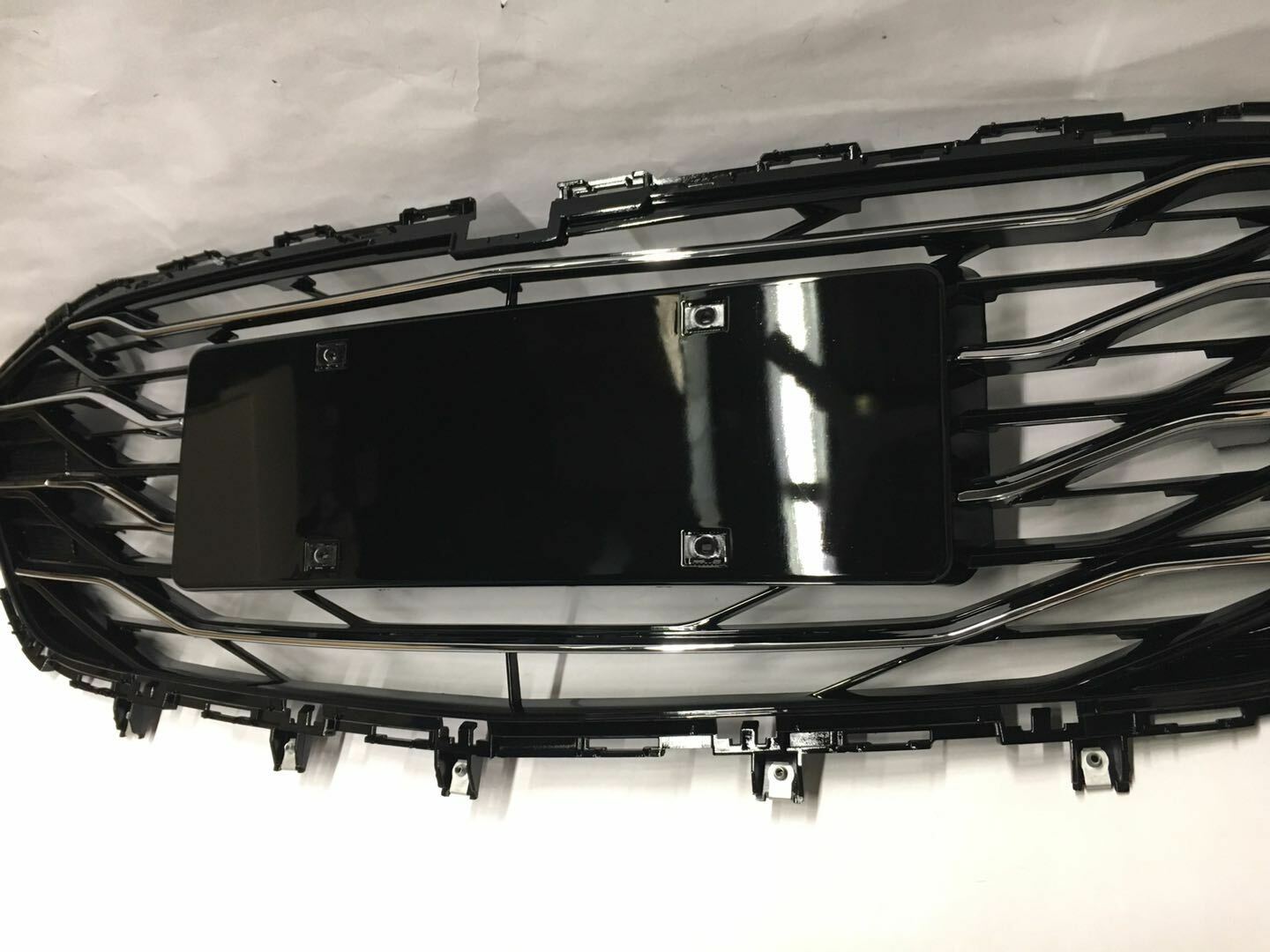 Center Front Grille Painted Black Fit 2019-2020 Chevrolet Malibu ...