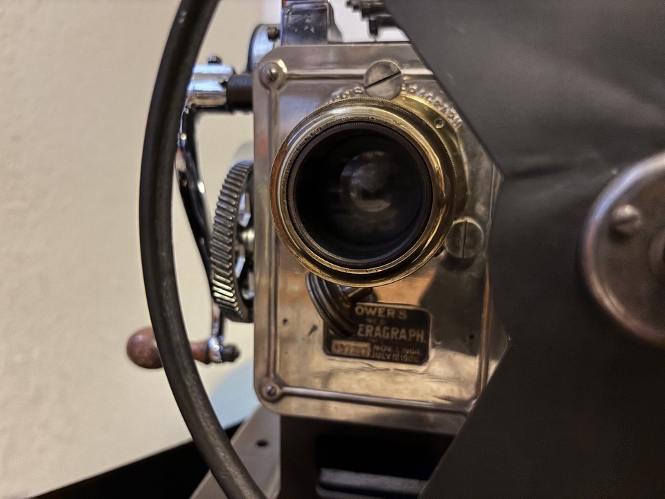 Antique Powers Cameragraph Hand Cranked Movie Projector Charlie Chaplin ...