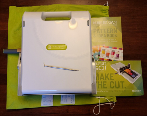 NEW WITHOUT BOX Accuquilt Go! Quilting Fabric Cutter 55100 With Bag and ...