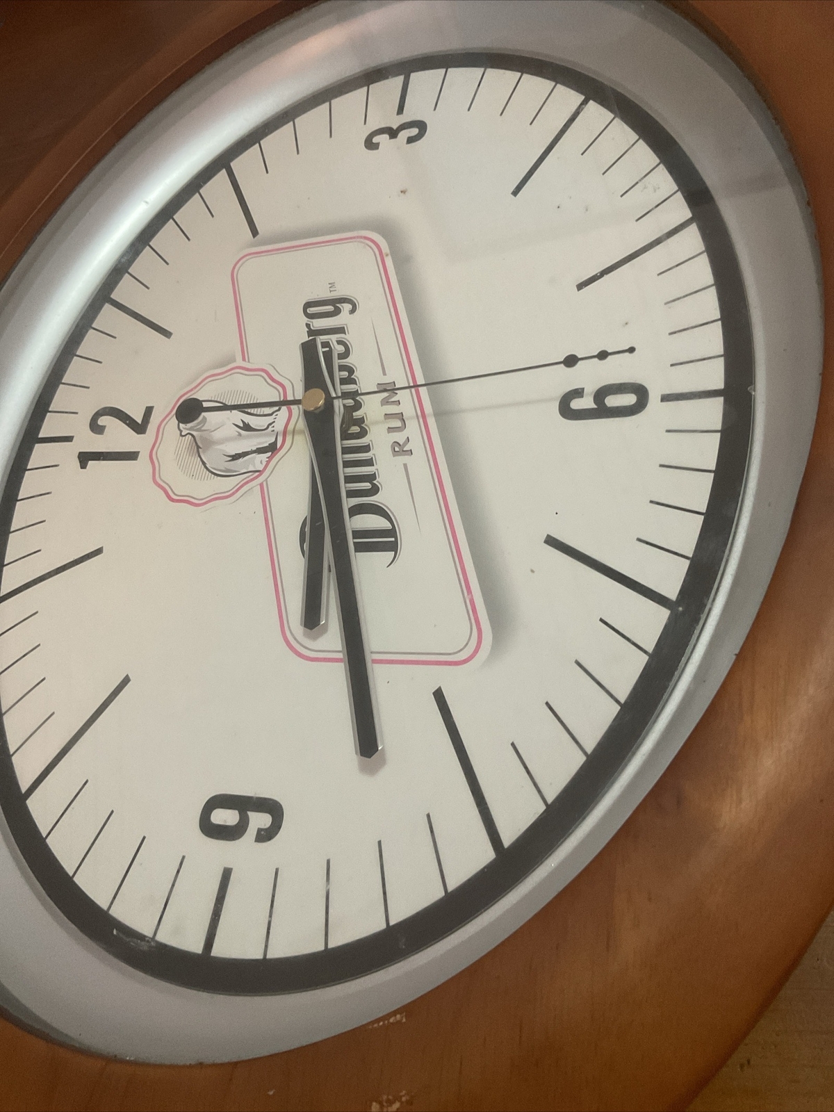 BUNDABERG RUM CLOCK BATTERY OPERATED NOT WORKING | eBay