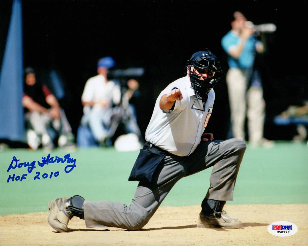Doug Harvey SIGNED 8x10 Photo + HOF 2010 NL WS Umpire PSA/DNA ...