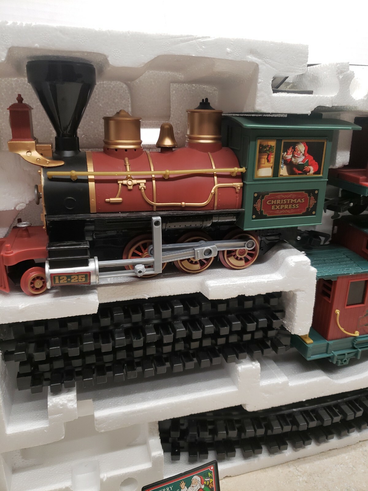 EZTEC G-Gauge North Pole Express Animated Christmas Train Set Used 31 ...