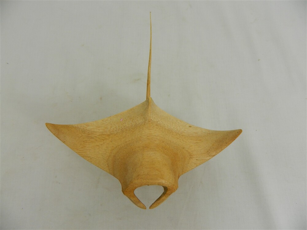 Wooden Manta Ray Ornament Carving - Hand Carved Manta Ray 20cm | eBay UK