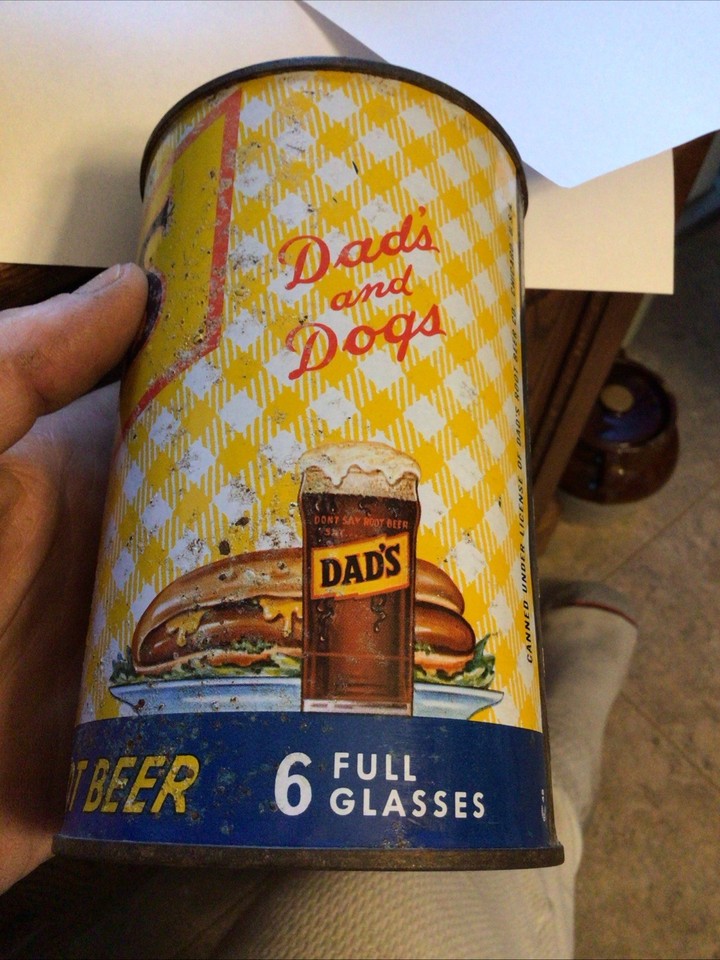 DADS QT ROOT BEER CAN CONE TOP. CHICAGO ILLINOIS , RARE ITEM, HOT DOG ...