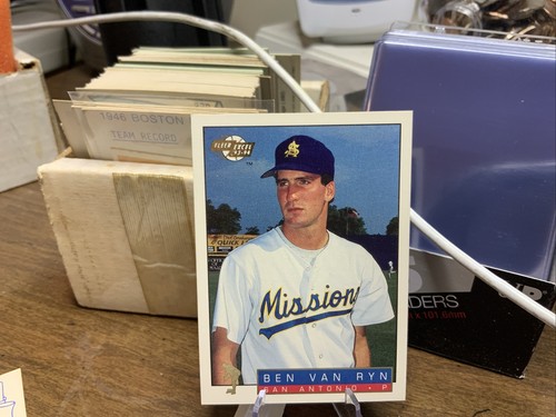 1993-94 Excel #220 Ben Van Ryn | eBay