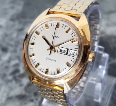Working Vintage 1973 Men's Timex Electronic Day Date Watch Brick ...