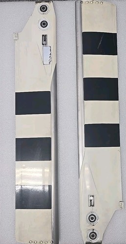 SET OF 2 BELL HELICOPTER 206-016-201-127M TAIL ROTOR BLADES WITH ...