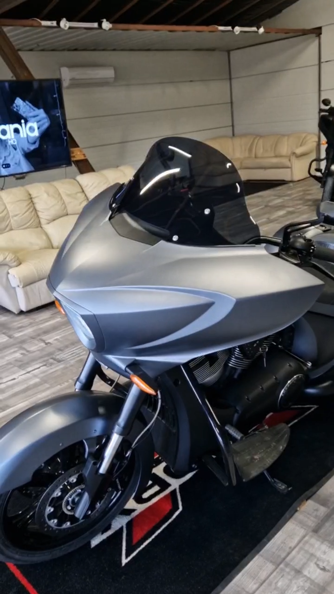 Victory Motorcycle Windshield Discontinued Victory Cross Country Tour