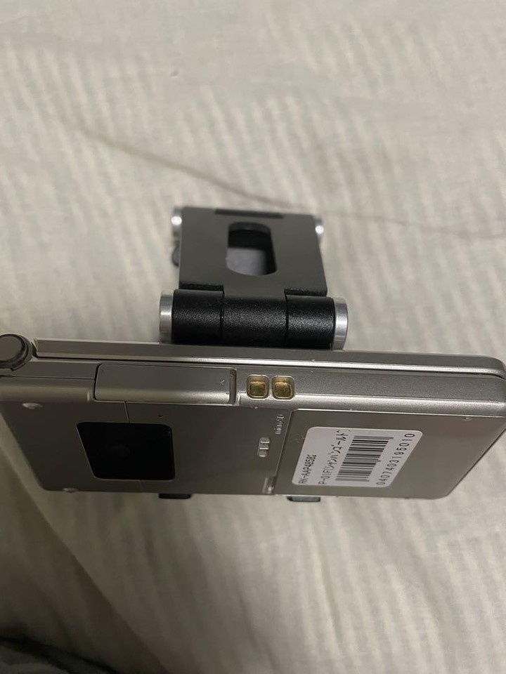 Panasonic Docomo P-01F Mobile Phone Japanese Flip Phone Garake Keitai ...